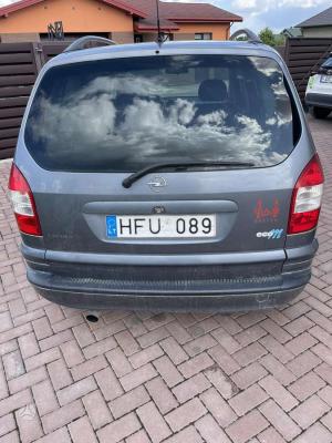 Grey Opel Zafira 2005 in Kaunas, with an engine capacity of 1.60 L and mileage of 316 thousand km for 690 €, photo 9 on AUTOMOTO.COM.LV