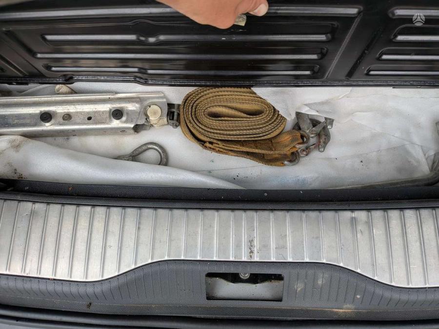 Grey Opel Zafira 2005 in Vilnius, with an engine capacity of 1.80 L and mileage of 300 thousand km for 1200 €, photo 15 on AUTOMOTO.COM.LV