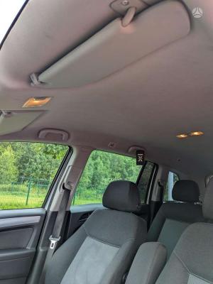 Grey Opel Zafira 2005 in Vilnius, with an engine capacity of 1.80 L and mileage of 300 thousand km for 1200 €, photo 27 on AUTOMOTO.COM.LV