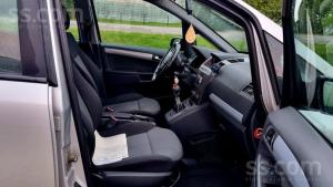 Pelēks Opel Zafira 2005 Cēsis, ar dzinēja tilpumu 1.90 L un nobraukumu 313 tūkst. km par 1300 €, foto 10 vietnē AUTOMOTO.COM.LV
