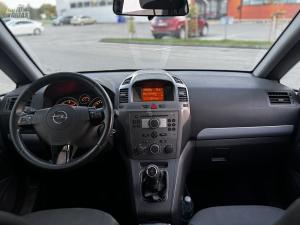 Серый Опель Зафира 2005 в Клайпеда, объемом двигателя 1.90 л и пробегом 316 тыс. км за 1499 €, фото 14 на AUTOMOTO.COM.LV