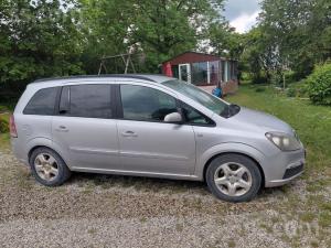 Pelēks Opel Zafira 2006 Tukums, ar dzinēja tilpumu 1.90 L un nobraukumu 320 tūkst. km par 1250 €, foto 3 vietnē AUTOMOTO.COM.LV