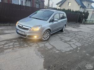 Pelēks Opel Zafira 2006 Vilkaviškis, ar dzinēja tilpumu 1.90 L un nobraukumu 3 tūkst. km par 1700 €, foto 4 vietnē AUTOMOTO.COM.LV