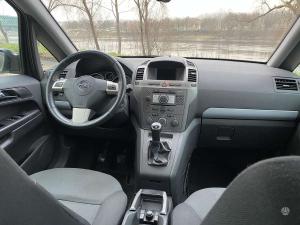 Pelēks Opel Zafira 2006 Kauņa, ar dzinēja tilpumu 1.60 L un nobraukumu 222 tūkst. km par 2300 €, foto 5 vietnē AUTOMOTO.COM.LV