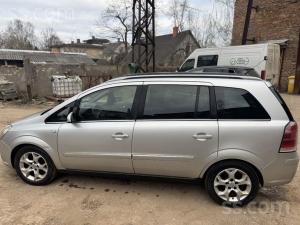 Pelēks Opel Zafira 2006 Jelgava, ar dzinēja tilpumu 1.90 L un nobraukumu 297 tūkst. km par 850 €, foto 3 vietnē AUTOMOTO.COM.LV