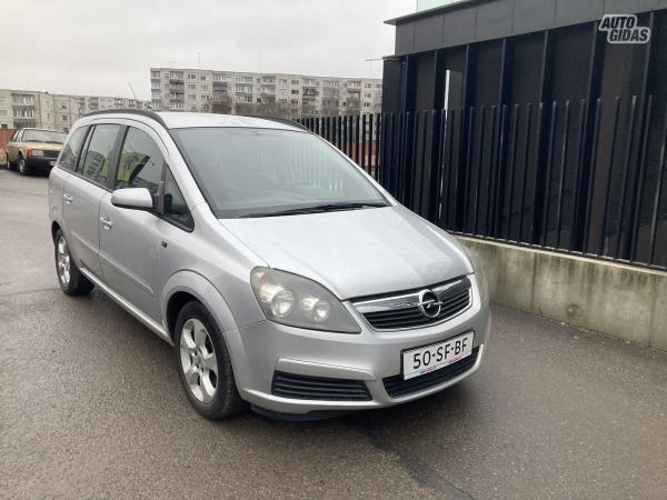 Pelēks Opel Zafira 2006 Viļņa, ar dzinēja tilpumu 1.60 L un nobraukumu 235 tūkst. km par 1499 €, foto 2 vietnē AUTOMOTO.COM.LV