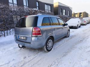 Grey Opel Zafira 2006 in Kaunas, with an engine capacity of 1.90 L and mileage of 306 thousand km for 1800 €, photo  on AUTOMOTO.COM.LV
