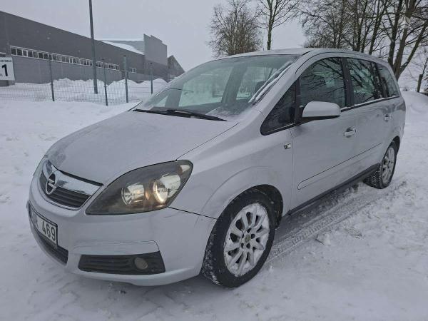 Pelēks Opel Zafira 2006 Plungė, ar dzinēja tilpumu 1.91 L un nobraukumu 294 tūkst. km par 1350 €, foto 9 vietnē AUTOMOTO.COM.LV