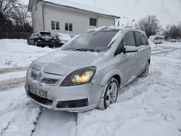 Pelēks Opel Zafira 2006 Klaipėda, ar dzinēja tilpumu 1.90 L un nobraukumu 432 tūkst. km par 850 €, foto 1 vietnē AUTOMOTO.COM.LV