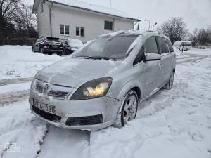 Pelēks Opel Zafira 2006 Klaipėda, ar dzinēja tilpumu 1.90 L un nobraukumu 432 tūkst. km par 850 €, foto  vietnē AUTOMOTO.COM.LV