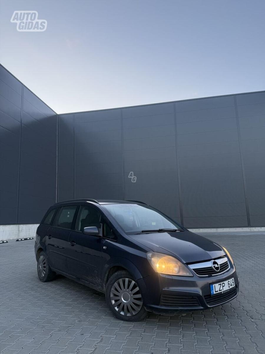 Pelēks Opel Zafira 2006 Šauļi, ar dzinēja tilpumu 1.90 L un nobraukumu 300 tūkst. km par 1450 €, foto 1 vietnē AUTOMOTO.COM.LV