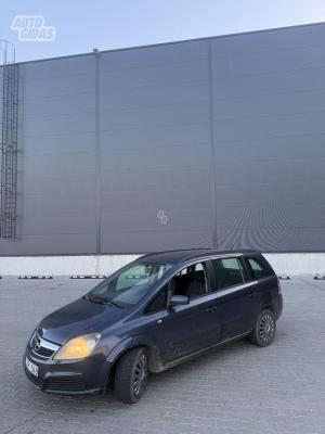 Pelēks Opel Zafira 2006 Šauļi, ar dzinēja tilpumu 1.90 L un nobraukumu 300 tūkst. km par 1450 €, foto 3 vietnē AUTOMOTO.COM.LV