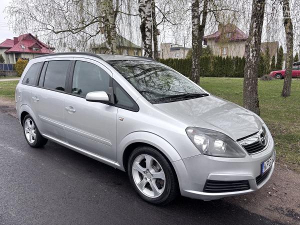 Grey Opel Zafira 2006 in Kaunas, with an engine capacity of 1.90 L and mileage of 210 thousand km for 1450 €, photo 7 on AUTOMOTO.COM.LV