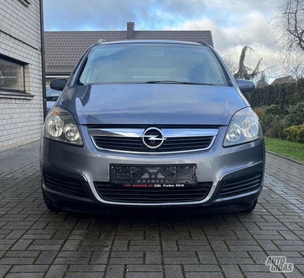 Pelēks Opel Zafira 2006 Kauņa, ar dzinēja tilpumu 1.90 L un nobraukumu 259 tūkst. km par 1950 €, foto 1 vietnē AUTOMOTO.COM.LV