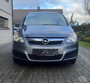 Grey Opel Zafira 2006 in Kaunas, with an engine capacity of 1.90 L and mileage of 259 thousand km for 1950 €, photo  on AUTOMOTO.COM.LV