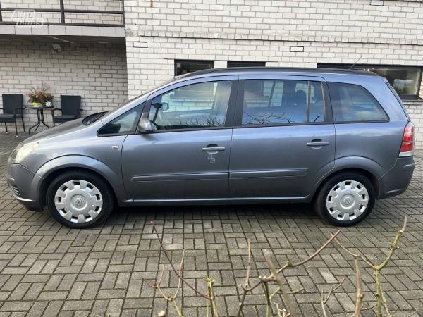 Pelēks Opel Zafira 2006 Kauņa, ar dzinēja tilpumu 1.90 L un nobraukumu 259 tūkst. km par 1950 €, foto 3 vietnē AUTOMOTO.COM.LV