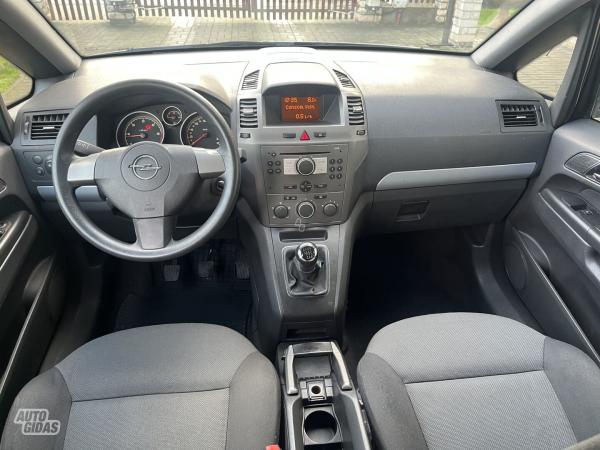 Pelēks Opel Zafira 2006 Kauņa, ar dzinēja tilpumu 1.90 L un nobraukumu 259 tūkst. km par 1950 €, foto 9 vietnē AUTOMOTO.COM.LV