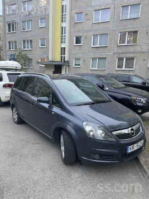 Pelēks Opel Zafira 2006 Rīga, ar dzinēja tilpumu 1.60 L un nobraukumu 253 tūkst. km par 1385 €, foto 3 vietnē AUTOMOTO.COM.LV
