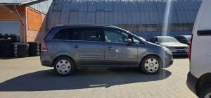 Pelēks Opel Zafira 2006 Valmiera, ar dzinēja tilpumu 1.90 L un nobraukumu 399 tūkst. km par 1100 €, foto 3 vietnē AUTOMOTO.COM.LV