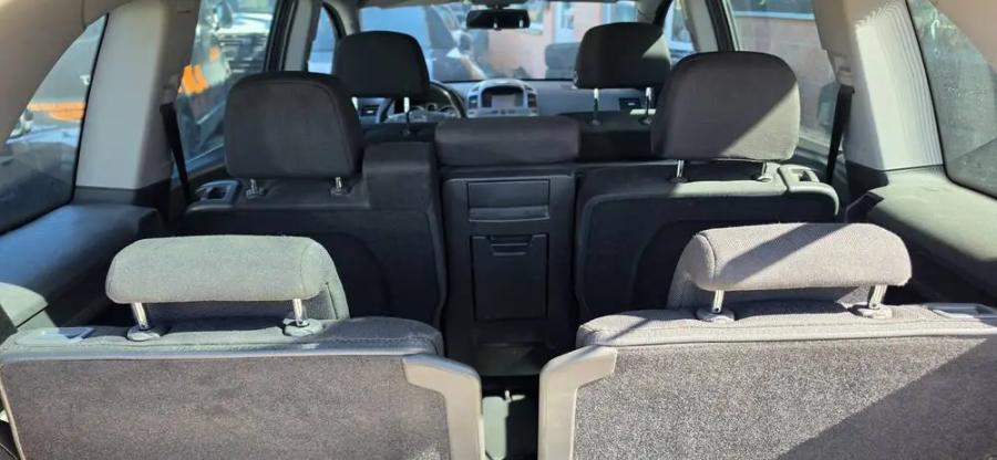 Pelēks Opel Zafira 2006 Valmiera, ar dzinēja tilpumu 1.90 L un nobraukumu 399 tūkst. km par 1100 €, foto 11 vietnē AUTOMOTO.COM.LV