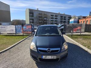 Pelēks Opel Zafira 2006 Ventspils, ar dzinēja tilpumu 1.90 L un nobraukumu 280 tūkst. km par 1350 €, foto 3 vietnē AUTOMOTO.COM.LV
