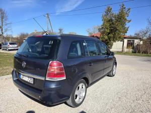 Pelēks Opel Zafira 2006 Ventspils, ar dzinēja tilpumu 1.90 L un nobraukumu 280 tūkst. km par 1350 €, foto 7 vietnē AUTOMOTO.COM.LV