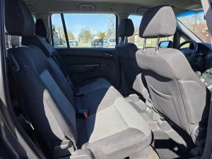 Pelēks Opel Zafira 2006 Ventspils, ar dzinēja tilpumu 1.90 L un nobraukumu 280 tūkst. km par 1350 €, foto 15 vietnē AUTOMOTO.COM.LV