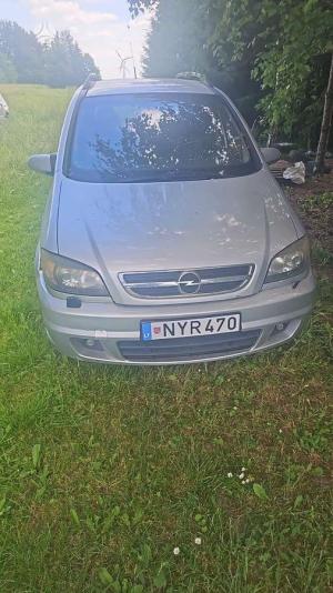 Grey Opel Zafira 2006 in Kelme, with an engine capacity of 0.00 L and mileage of 272 thousand km for 800 €, photo 3 on AUTOMOTO.COM.LV