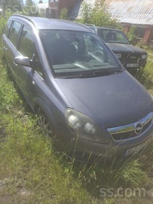 Pelēks Opel Zafira 2006 Ogre, ar dzinēja tilpumu 1.90 L un nobraukumu 285 tūkst. km par 800 €, foto 3 vietnē AUTOMOTO.COM.LV