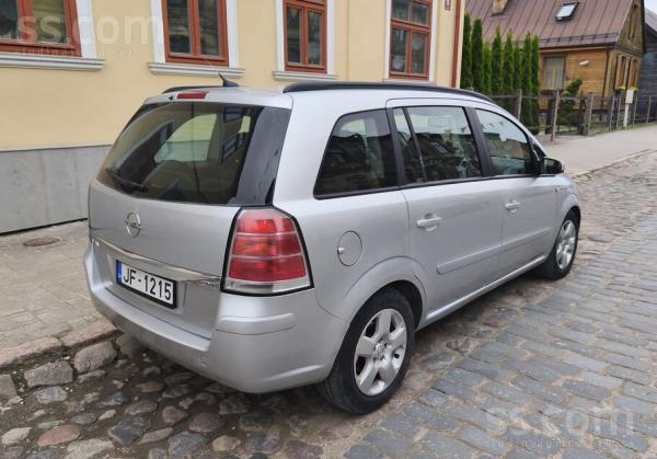 Серый Опель Зафира 2006 в Елгава, объемом двигателя 1.90 л и пробегом 0 тыс. км за 1590 €, фото 3 на AUTOMOTO.COM.LV
