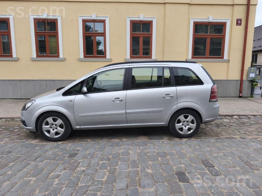 Pelēks Opel Zafira 2006 Jelgava, ar dzinēja tilpumu 1.90 L un nobraukumu 0 tūkst. km par 1590 €, foto 9 vietnē AUTOMOTO.COM.LV