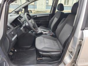 Pelēks Opel Zafira 2006 Jelgava, ar dzinēja tilpumu 1.90 L un nobraukumu 0 tūkst. km par 1590 €, foto 10 vietnē AUTOMOTO.COM.LV