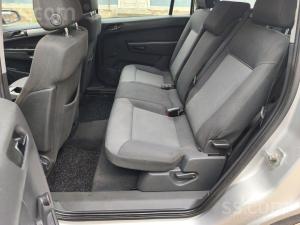Pelēks Opel Zafira 2006 Jelgava, ar dzinēja tilpumu 1.90 L un nobraukumu 0 tūkst. km par 1590 €, foto 11 vietnē AUTOMOTO.COM.LV