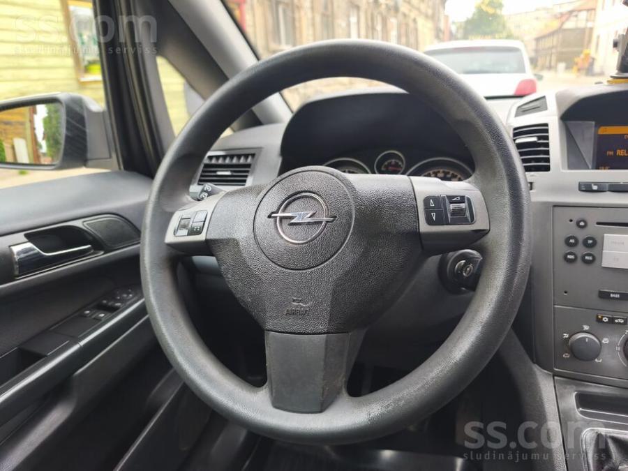 Pelēks Opel Zafira 2006 Jelgava, ar dzinēja tilpumu 1.90 L un nobraukumu 0 tūkst. km par 1590 €, foto 16 vietnē AUTOMOTO.COM.LV