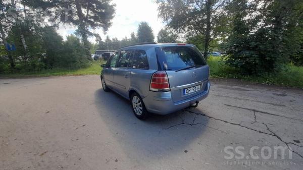 Pelēks Opel Zafira 2006 Rīga, ar dzinēja tilpumu 1.90 L un nobraukumu 304 tūkst. km par 700 €, foto 7 vietnē AUTOMOTO.COM.LV