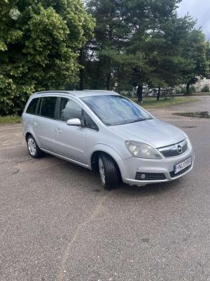 Pelēks Opel Zafira 2006 Tauragė, ar dzinēja tilpumu 1.91 L un nobraukumu 322 tūkst. km par 1245 €, foto  vietnē AUTOMOTO.COM.LV