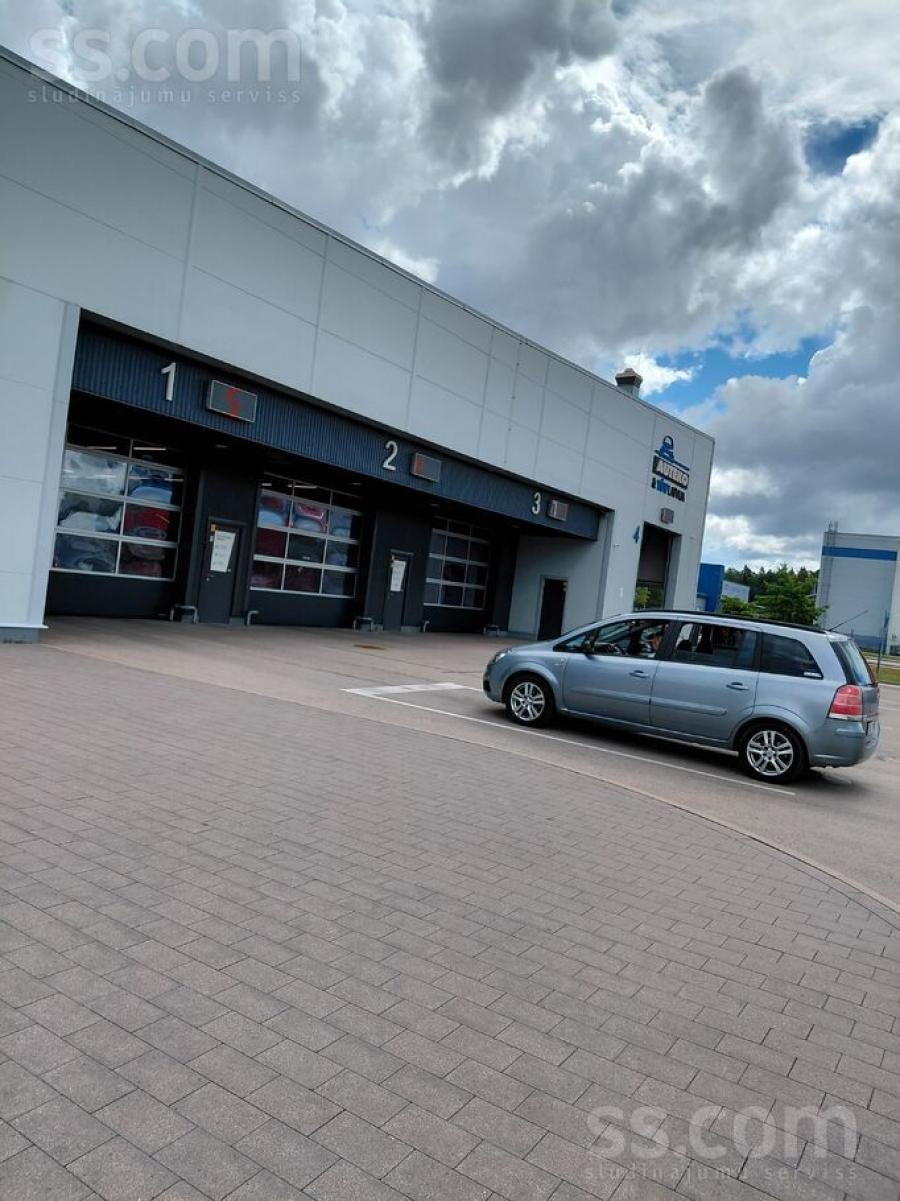 Pelēks Opel Zafira 2006 Jelgava, ar dzinēja tilpumu 1.90 L un nobraukumu 354 tūkst. km par 2750 €, foto 8 vietnē AUTOMOTO.COM.LV