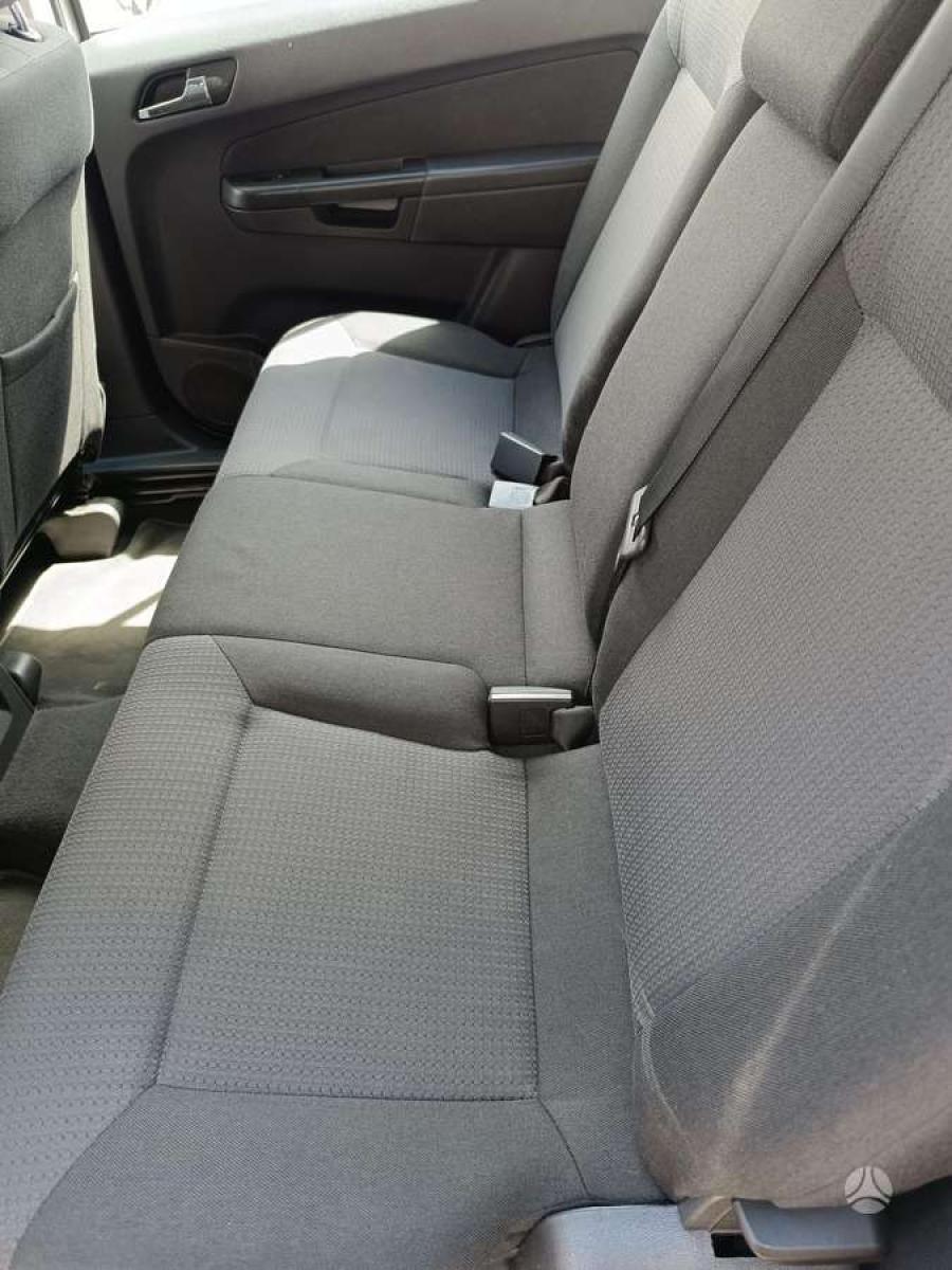 Grey Opel Zafira 2006 in Kaunas, with an engine capacity of 1.60 L and mileage of 220 thousand km for 2850 €, photo 14 on AUTOMOTO.COM.LV