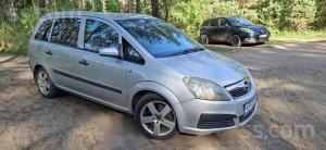 Grey Opel Zafira 2006 in Daugavpils, with an engine capacity of 1.90 L and mileage of 355 thousand km for 1450 €, photo 6 on AUTOMOTO.COM.LV