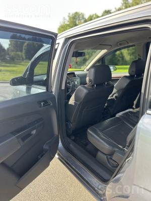 Pelēks Opel Zafira 2006 Cēsis, ar dzinēja tilpumu 1.90 L un nobraukumu 374 tūkst. km par 1150 €, foto 7 vietnē AUTOMOTO.COM.LV