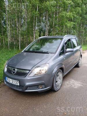 Pelēks Opel Zafira 2006 Jēkabpils, ar dzinēja tilpumu 1.90 L un nobraukumu 244 tūkst. km par 1400 €, foto  vietnē AUTOMOTO.COM.LV