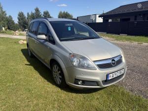 Grey Opel Zafira 2006 in Vilnius, with an engine capacity of 2.20 L and mileage of 166 thousand km for 1900 €, photo  on AUTOMOTO.COM.LV