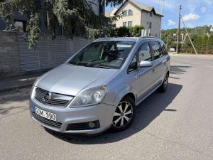 Grey Opel Zafira 2006 in Kaunas, with an engine capacity of 1.91 L and mileage of 371 thousand km for 1550 €, photo  on AUTOMOTO.COM.LV