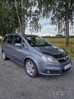 Серый Опель Зафира 2006 в Лимбажи, объемом двигателя 1.90 л и пробегом 375 тыс. км за 1850 €, фото  на AUTOMOTO.COM.LV
