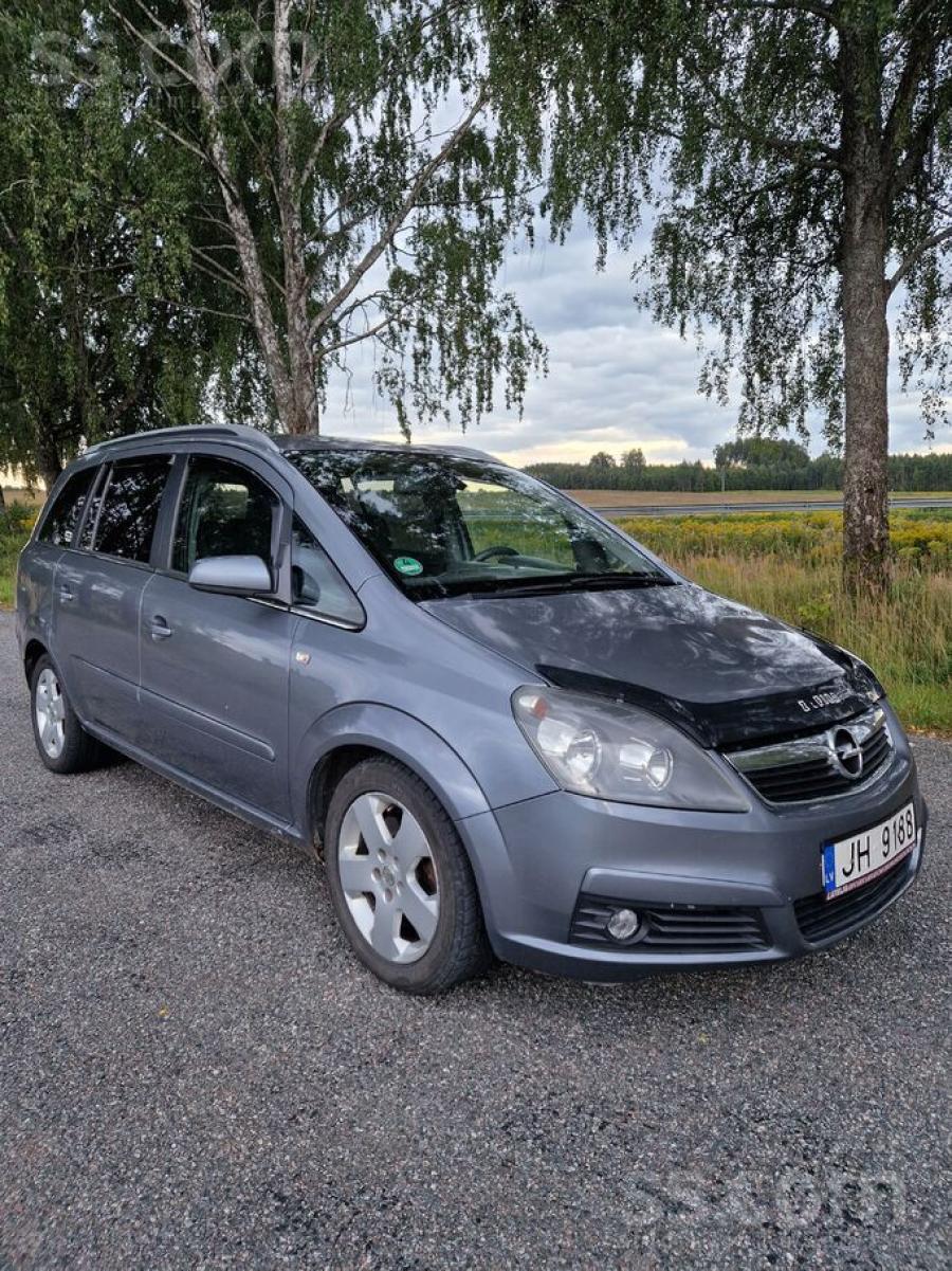 Серый Опель Зафира 2006 в Лимбажи, объемом двигателя 1.90 л и пробегом 375 тыс. км за 1850 €, фото 1 на AUTOMOTO.COM.LV