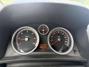 Pelēks Opel Zafira 2006 Kauņa, ar dzinēja tilpumu 1.91 L un nobraukumu 260 tūkst. km par 1850 €, foto 19 vietnē AUTOMOTO.COM.LV