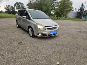 Опель Зафира 2006 в Вилкавишкис на AUTOMOTO.COM.LV Серый Опель Зафира 2006 в Вилкавишкис, объемом двигателя 1.90 л и пробегом 0 тыс. км за 950 €, фото 1 на AUTOMOTO.COM.LV