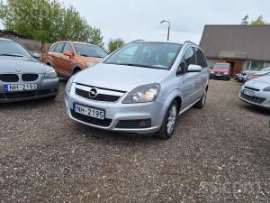 Pelēks Opel Zafira 2006 Daugavpils, ar dzinēja tilpumu 2.20 L un nobraukumu 0 tūkst. km par 3900 €, foto 4 vietnē AUTOMOTO.COM.LV