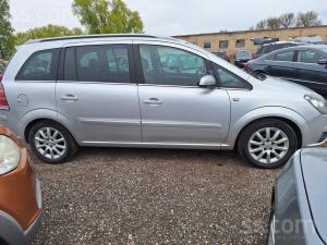 Pelēks Opel Zafira 2006 Daugavpils, ar dzinēja tilpumu 2.20 L un nobraukumu 0 tūkst. km par 3900 €, foto 8 vietnē AUTOMOTO.COM.LV