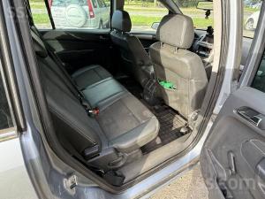 Pelēks Opel Zafira 2006 Rīga, ar dzinēja tilpumu 2.00 L un nobraukumu 314 tūkst. km par 1400 €, foto 8 vietnē AUTOMOTO.COM.LV